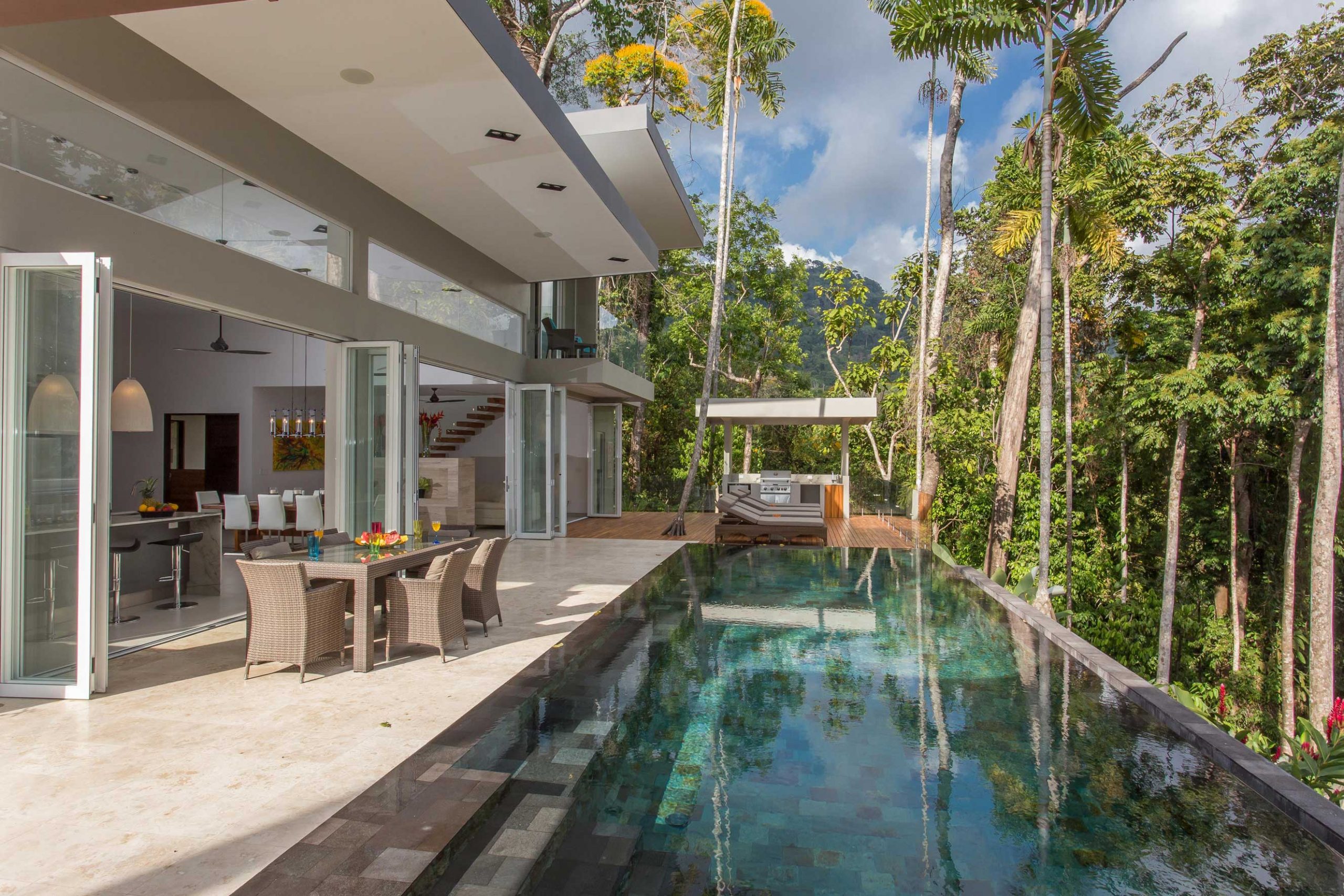 Casa Rimba – Ridge Top Construction